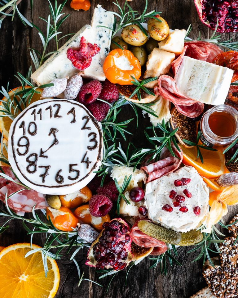 Charcuterie Snackplatte - Cute Cottage Overload aus dem Rosa Haus
